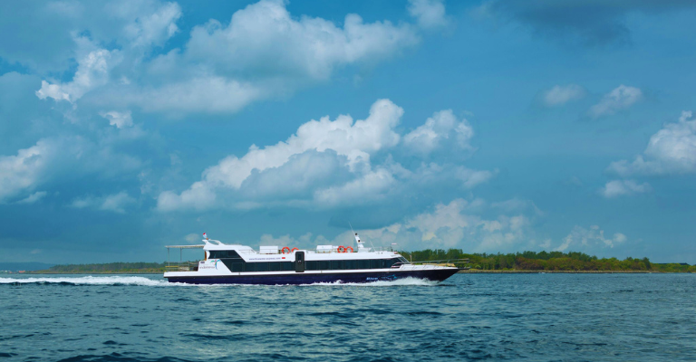 BlueWater Express – Coastal Journey View | Fast Boat from Bali to ...